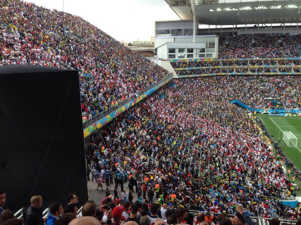 La Tania Ski Blog - La Tania does Football - The #EnglandAway ...